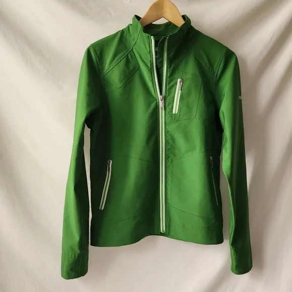 Outdoor Adventure: On Running, Smartwool, Marmot & More Posh Party on ...